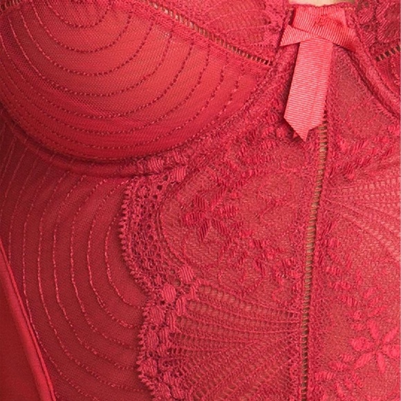 Elle Macpherson | Intimates & Sleepwear | Elle Macpherson Torsolette ...